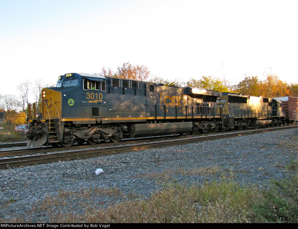 CSX 3010 and 8549